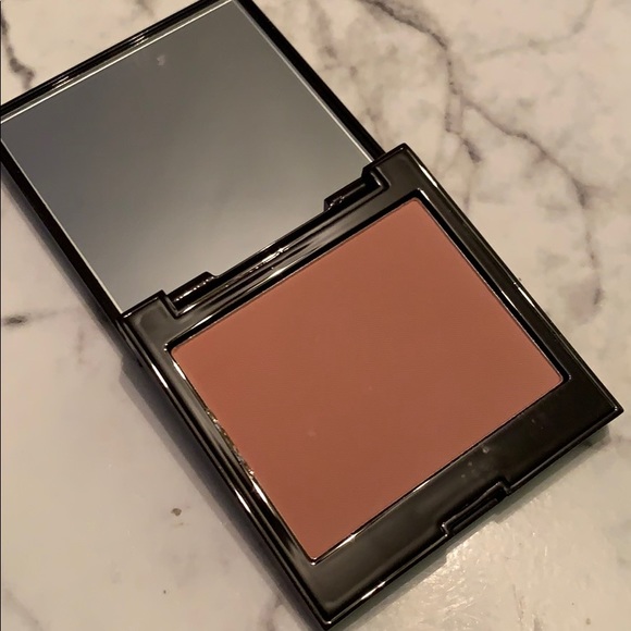 laura mercier | Makeup | Nib Laura Mercier Chai Blush | Poshmark